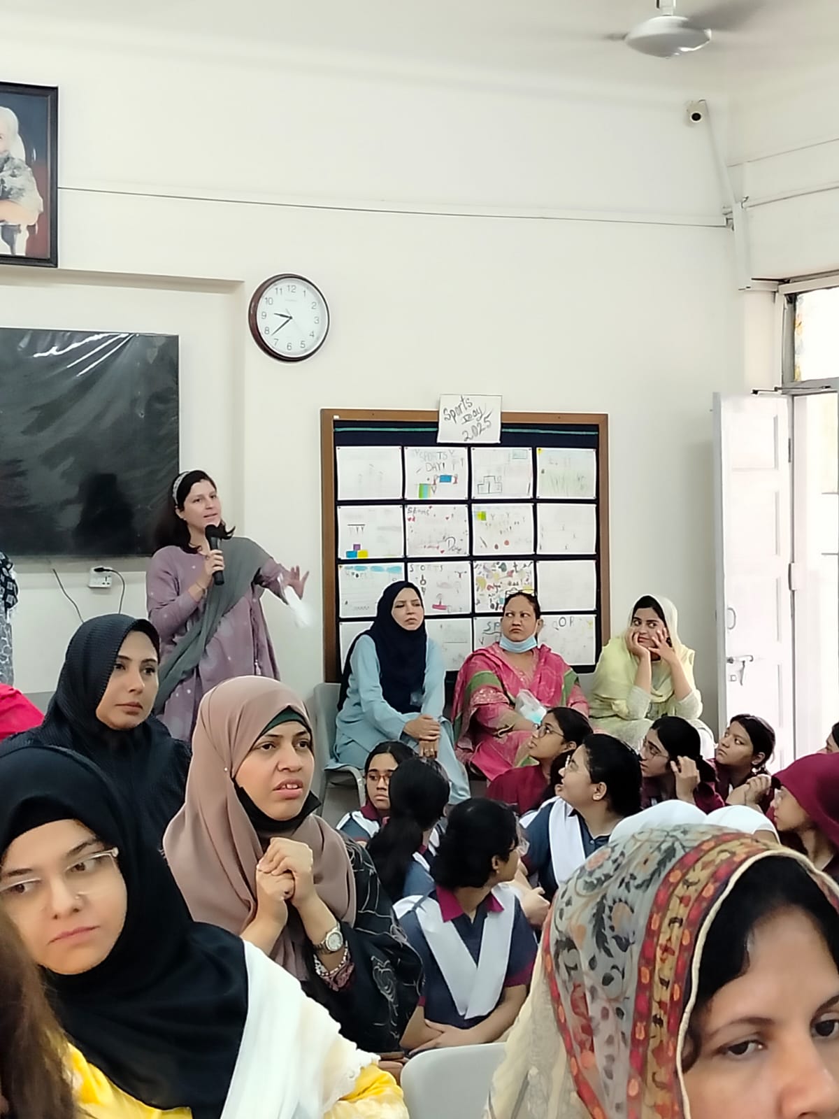 Voices of Excellence: Annual Urdu Debate and Panel discussion - PECHS ...